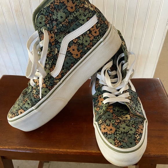 Vans | Shoes | Vans Green Floral Hightop Sneakers | Poshmark